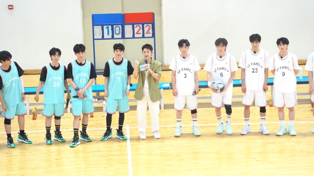 【2022TF家族夏日运动会】时代少年团4K全程饭拍(合集)-10.篮球