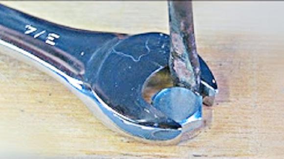 扳手和螺丝刀的正确用法,脑洞大开,不收藏真是太可惜了!