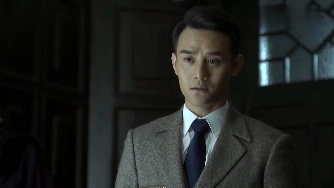 伪装者:大哥真可怜,没大姐允许不能回家,家庭地位越来越低