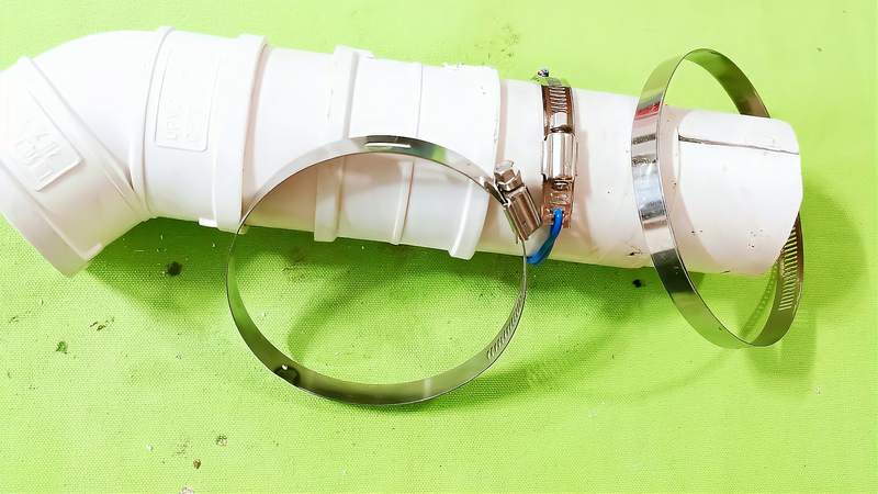 PVC管卡箍不够长怎么办?水电师傅教我一招,想用多长就能接多长