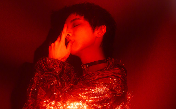 【华晨宇】《蜉蝣+斗牛》+后台采访 2018~2019跨年演唱会(官方1080P)