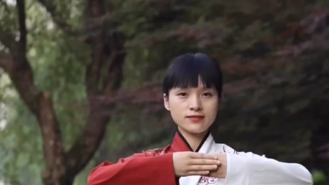 《端午即事》原创国学手势舞,小一姐姐帅气教学示范