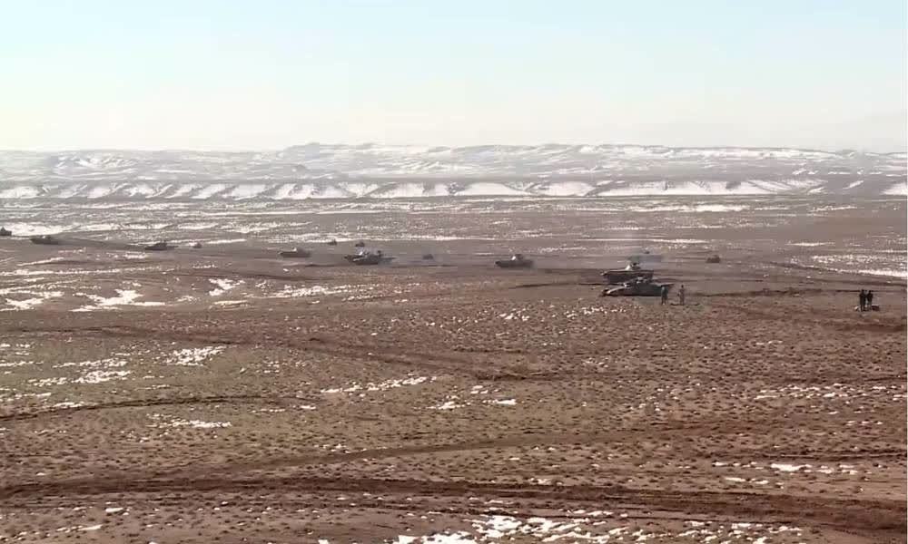 伊朗数十万大军进入战备状态,这是释放什么信号?