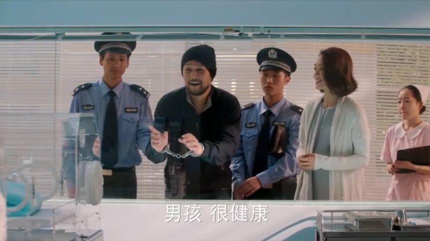 妇产科:孕妇生孩子脑死亡,家属对医生大打出手,怎料儿子出生了