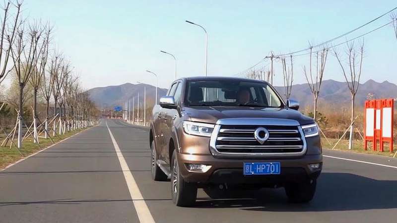这台国产皮卡气势不输猛禽，只要10几万，一个字，买！