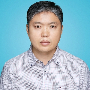 眼科朱成义医生 