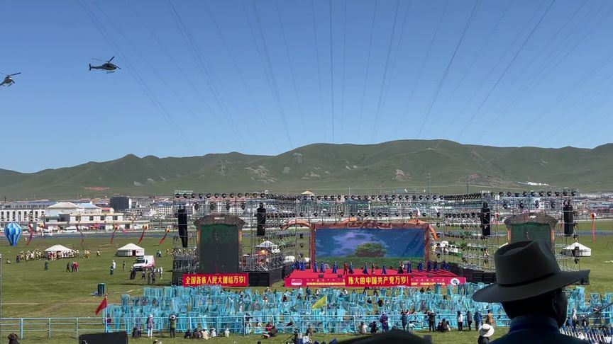 参加河南蒙古族自治县建党100周年庆典暨第二十二届“那达慕