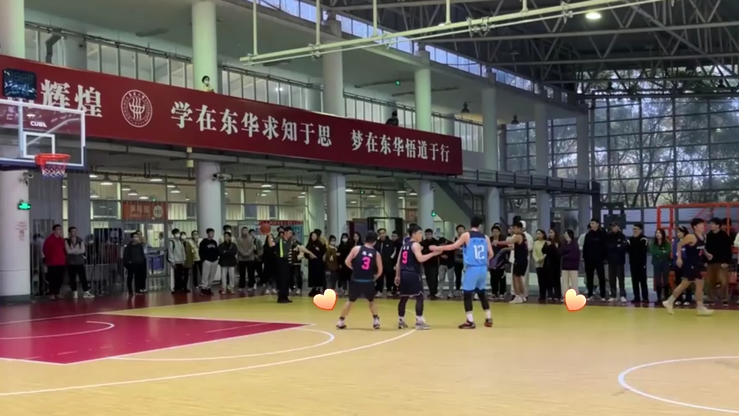 用篮球表达态度:4给大家分享一下这款投篮矫正器库里同款训练神器!