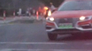 电瓶车自燃,有点吓人!