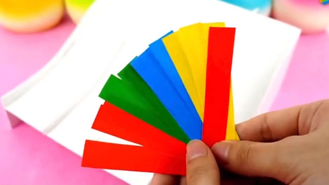 彩虹滑滑梯模型趣味学习