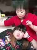 妹子教你如何分辨长得一模一样的人,亮了