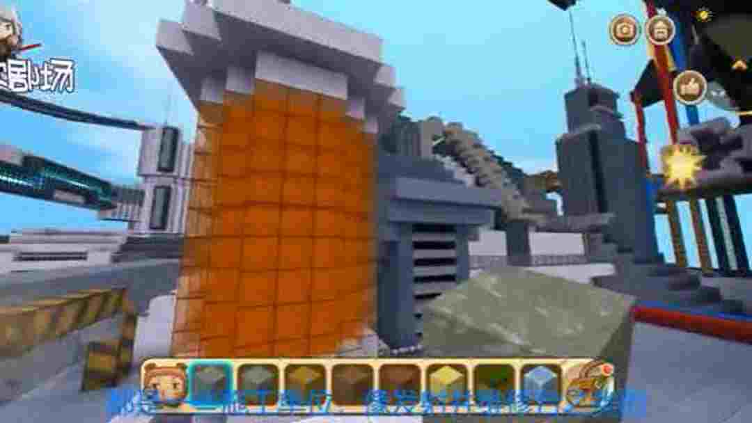 迷你世界玩家在游戏中还原高达模型,足足有十米高