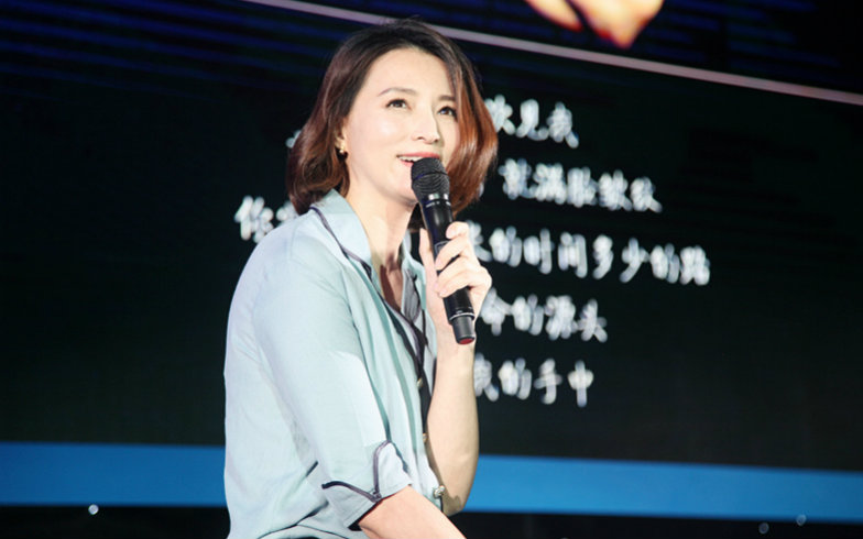 【CCTV3创新节目推介会】董卿倾情推介《朗读者》