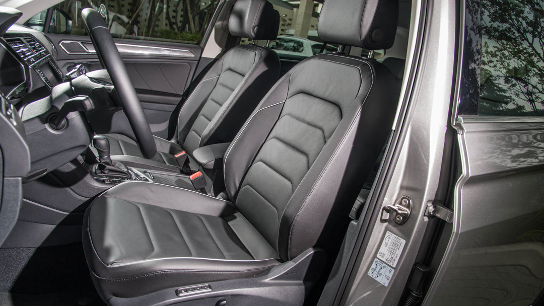 买了真皮座椅却不知道如何保养？老司机教你3大保养绝招