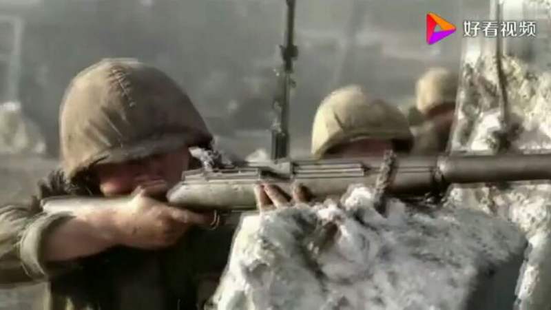 《太平洋战争》经常片段,美军用迫击炮对付日军火力