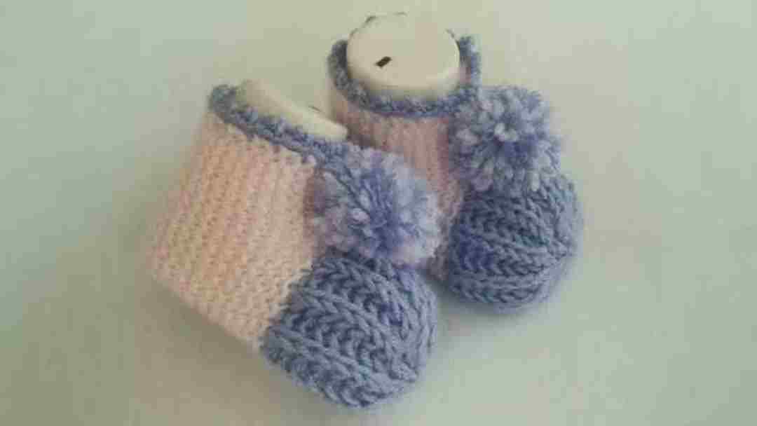 棒针温暖舒适的婴儿鞋,宝宝鞋的编织方法,会编织的你学会了吗