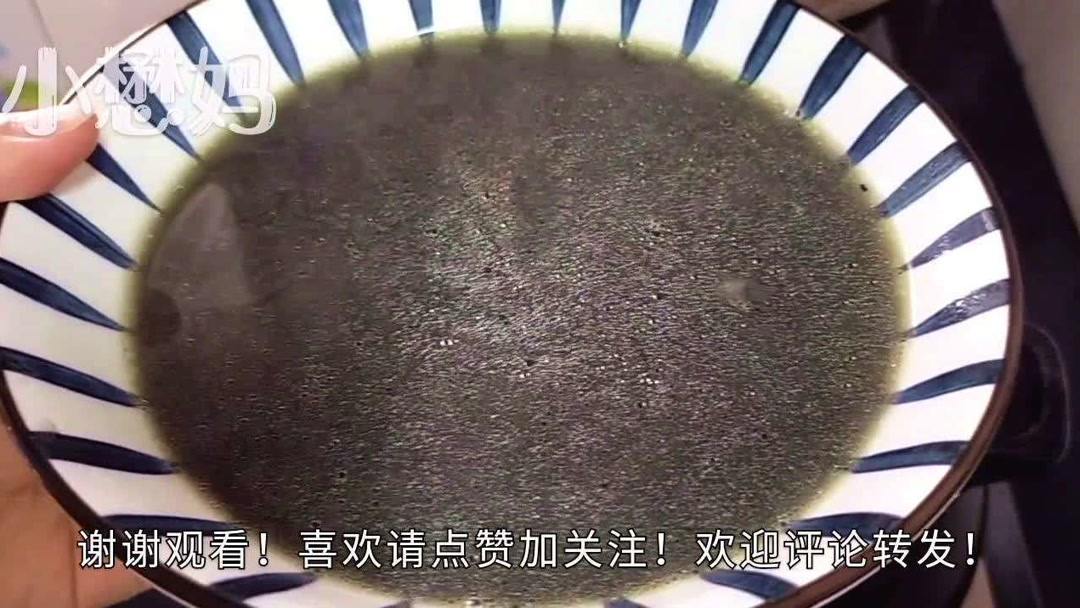 黑芝麻红萝卜汤,简单又好喝,补钙护发、润肠通便,老少皆宜