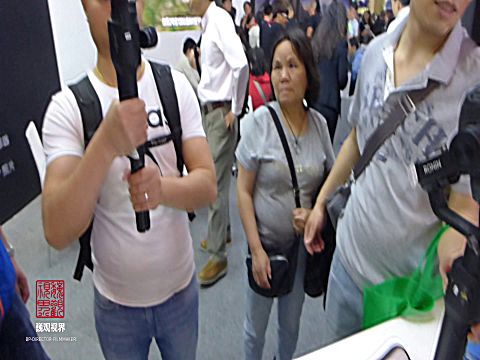 大疆如影Ronin-S手持稳定器正式发布