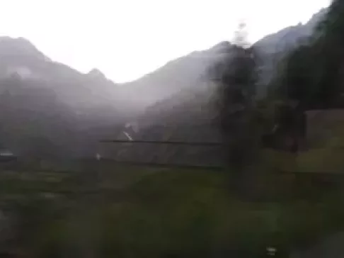 火车视频 k15行驶在襄渝线上2
