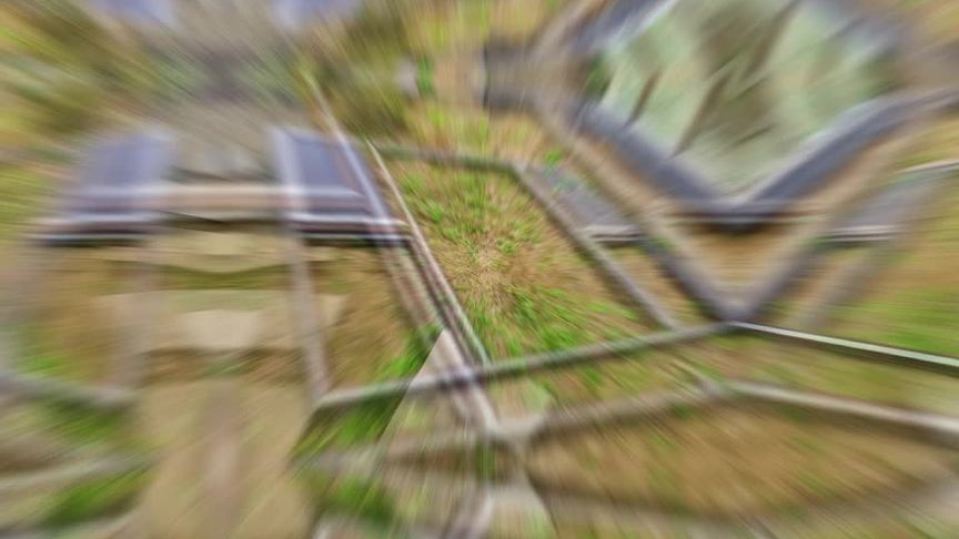 中泓· 上林居内外平齐落地玻璃框架安装完毕