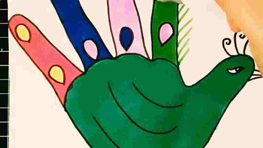 儿童简笔画:简笔画教程,一只手掌画出漂亮的孔雀