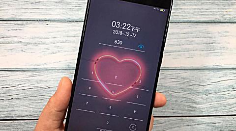 教你把手机锁屏密码改成当前时间, 永远变动, 别人怎么也打不开!