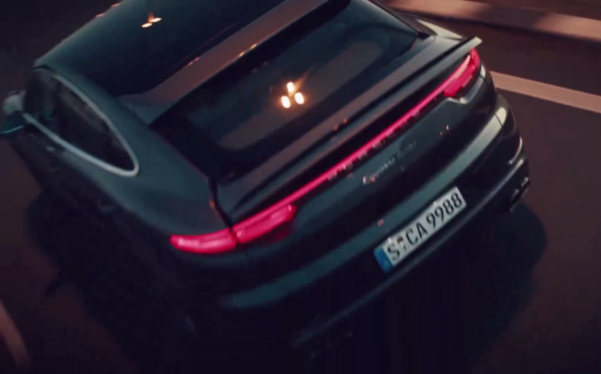 【官方视频】全新保时捷 卡宴Coupe - 按性能划分