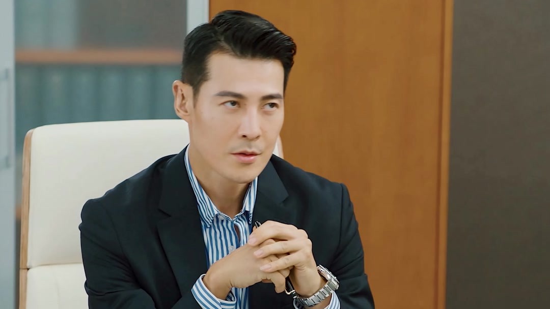《破事精英》到底穿成什么样才能躲过sl领导