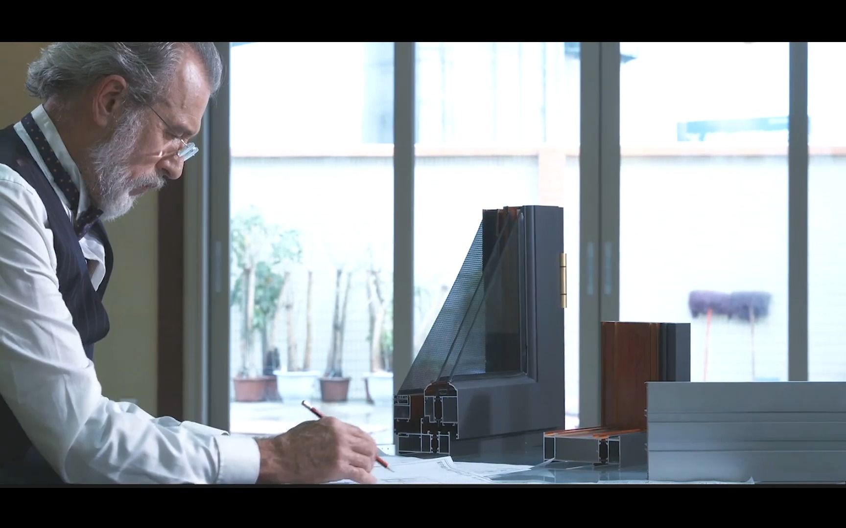 欧莱诺门窗完整版企业宣传片