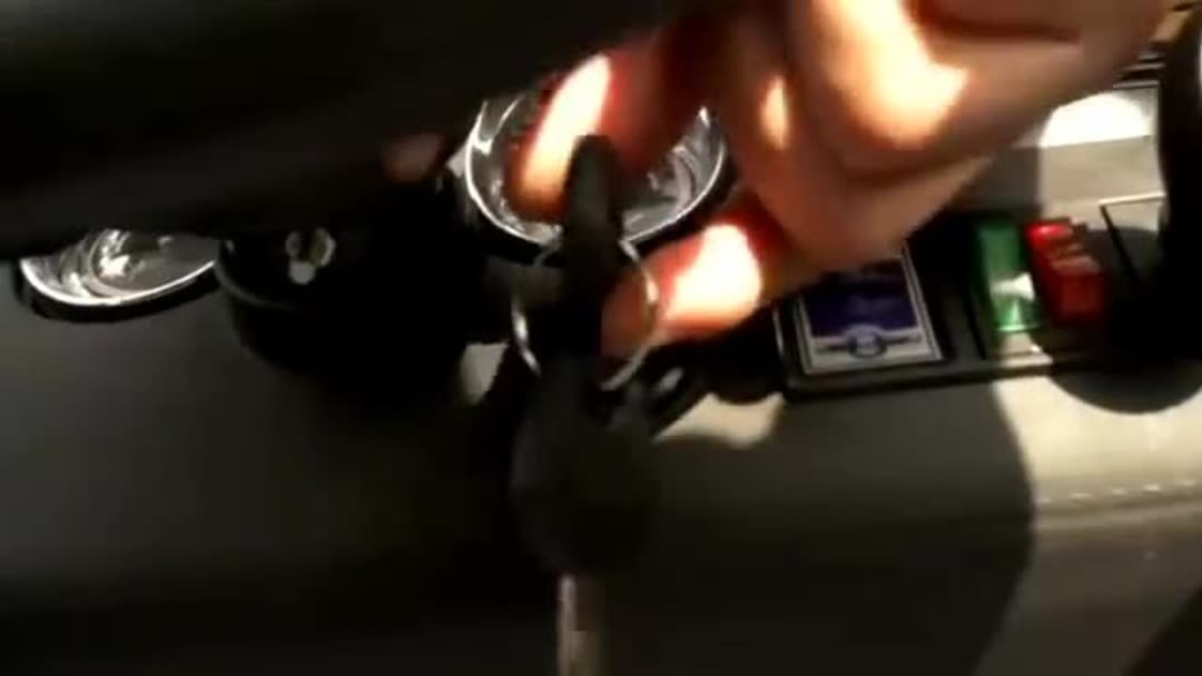 儿童电动车,四轮越野带摇摆