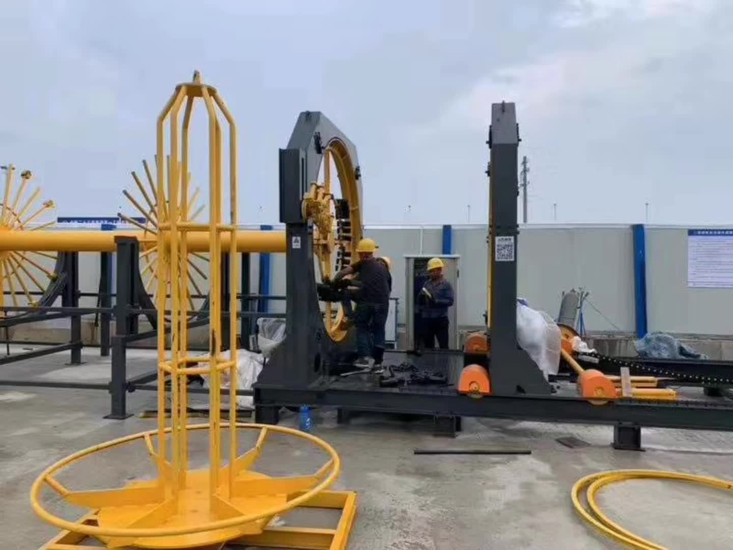 全自动数控钢筋笼滚焊机