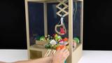 如何用纸板制作娃娃机教程视频 创意DIY