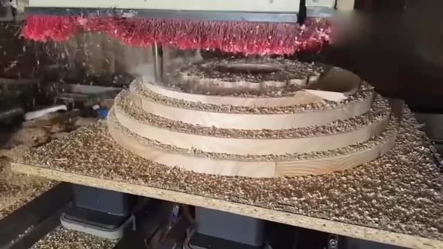 木工数控艺术品雕刻机,太牛逼了!