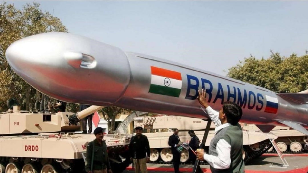 印度军工制造领先中国?看到最新军贸排名后,印媒怒骂被莫迪骗了