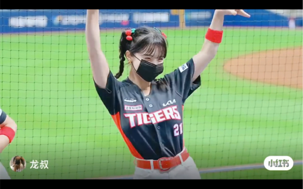 卡塔尔世界杯韩国拉拉队现场表演合集