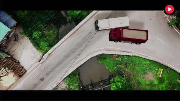 文明交通警示片之刹车失灵导致的交通事故