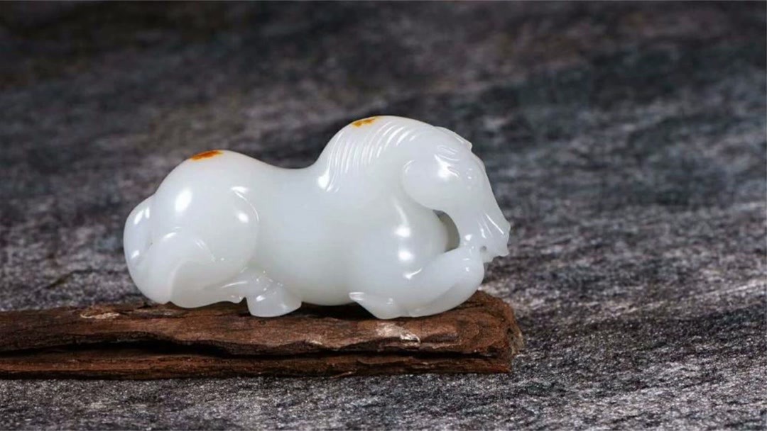 旅游景点的和田玉能买吗?其中猫腻可深了!