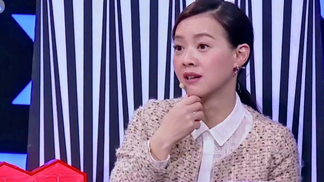 经典咏流传:混血女孩从小学诗,最爱诗仙李白,让人大吃一惊!
