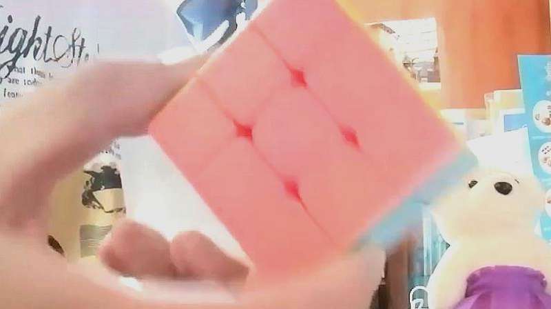 三阶魔方还原的视频,快来学一下吧