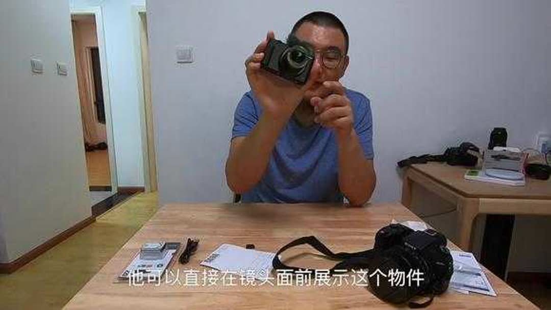 开箱索尼zv1,确实是当下最好的vlog相机,可快递包装太令人无语