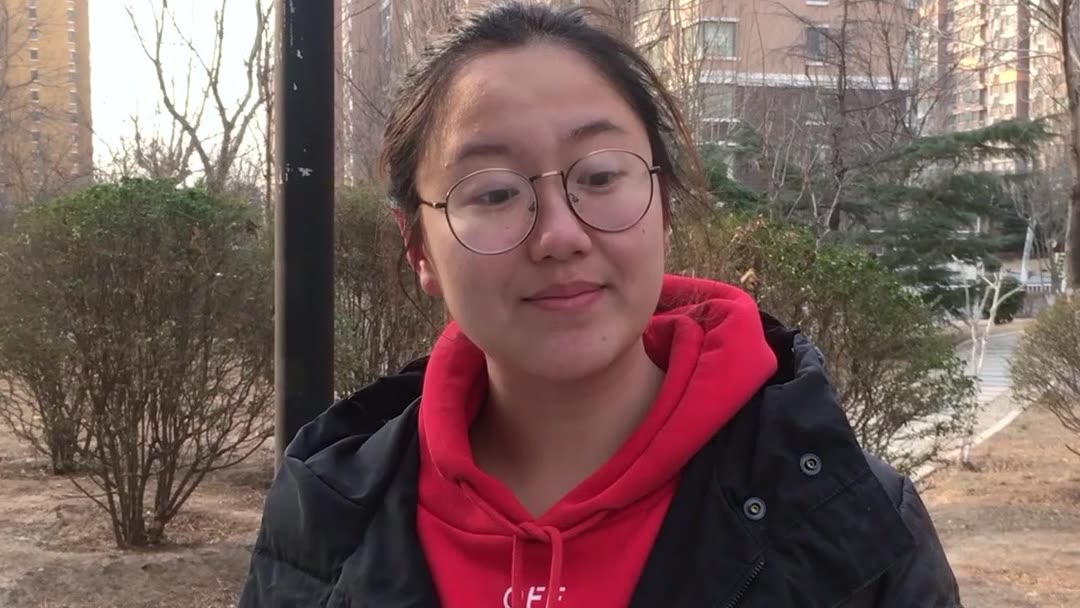   快车女神:老司机教你正确的贴门神方法,原来是这样?