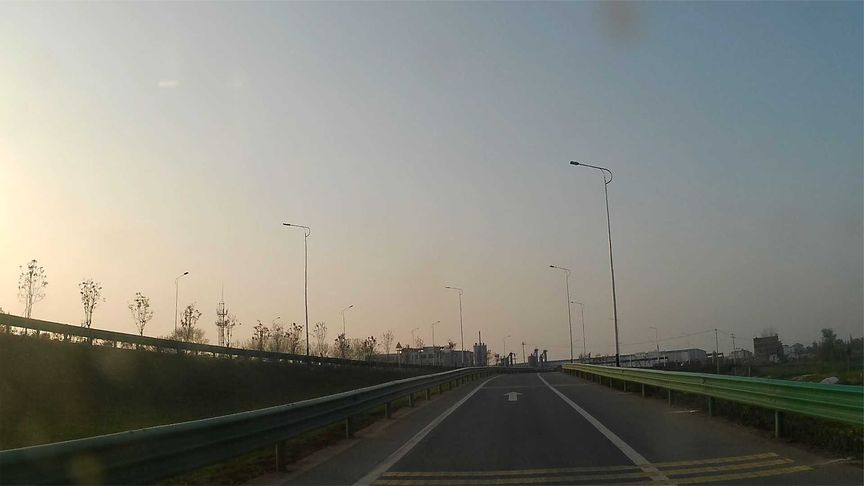 行车记录仪第一视角带你怎样学开车视频