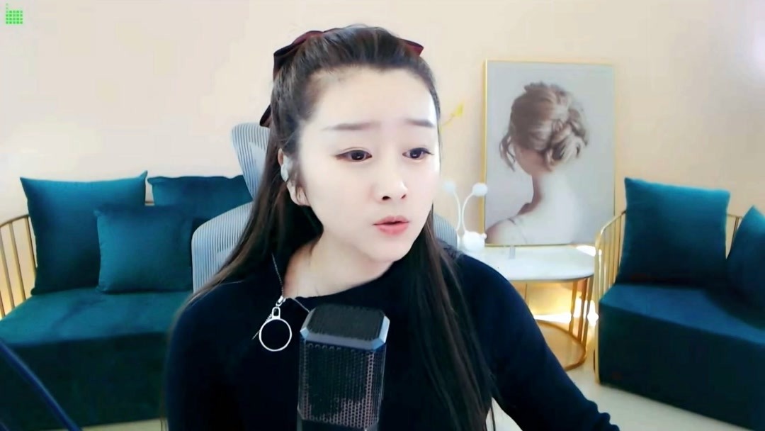 菲儿《桥边姑娘》小鹿在乱撞 你说无人在身旁 一个人在流浪