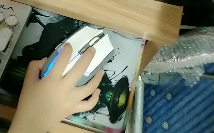 如果把正在玩【迷你世界】的六岁妹妹电脑关掉会?