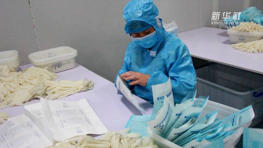 记者夜访医疗器械生产企业:两班倒 24小时开工