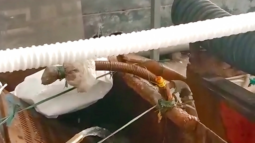 塑料波纹管生产车间拍摄