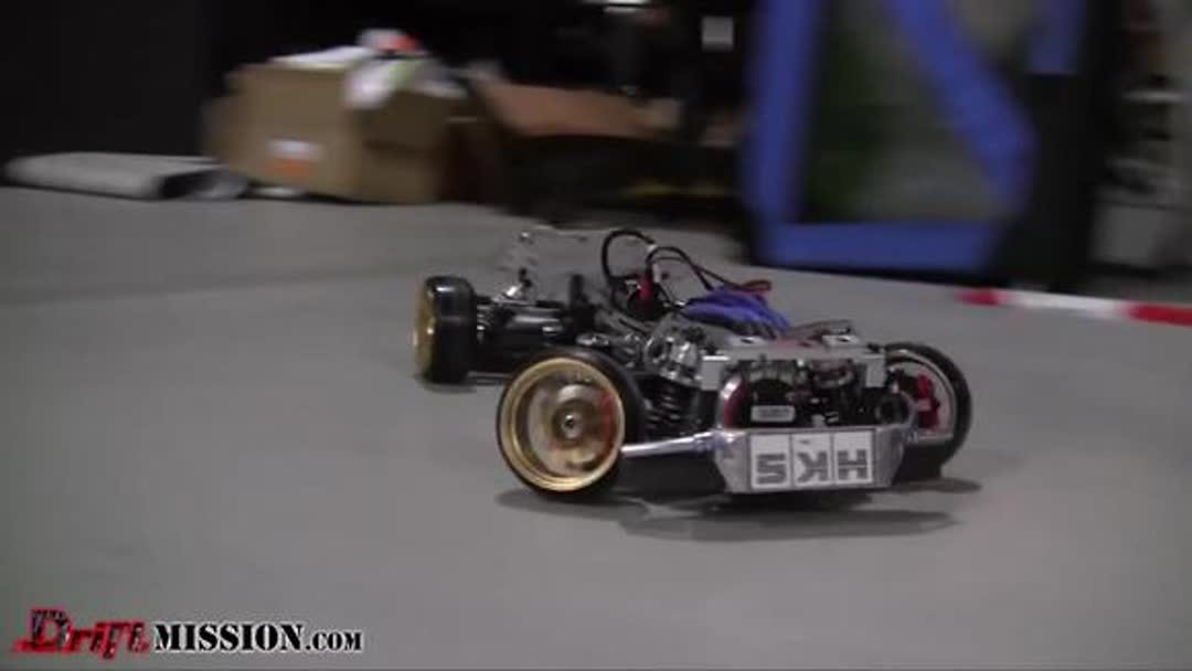 装上陀螺仪的RC漂移遥控车 更好操控