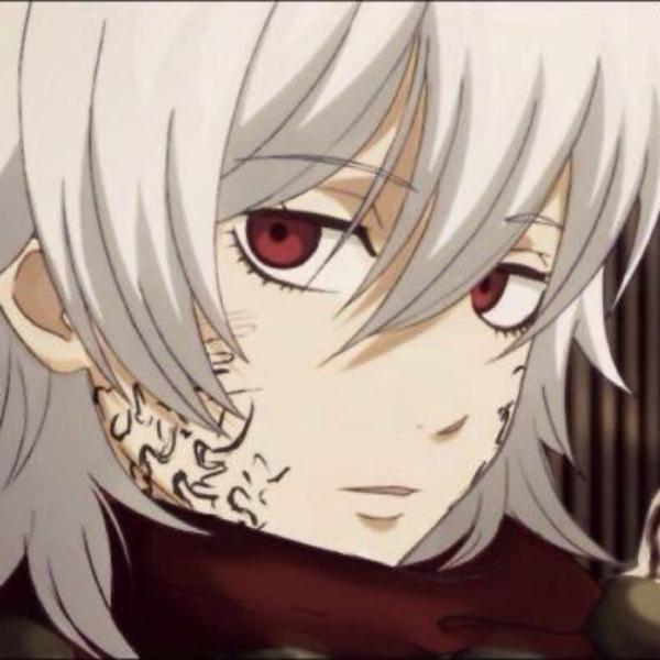 寒潭夕照恸青衣 