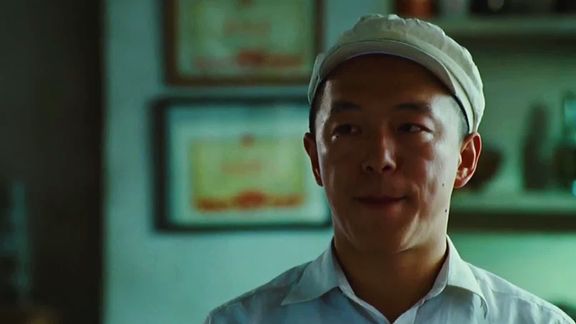 以前进电影院都是这样进的吗?渤哥面试时羞涩的小表情#精彩片段