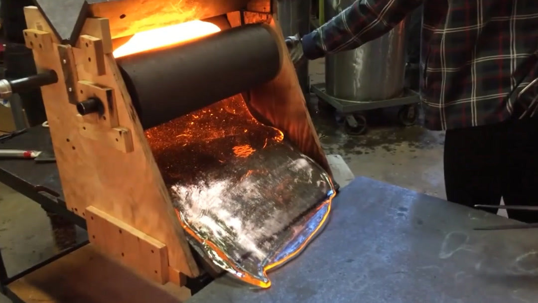 你没见过的玻璃制造过程,这样卖的更贵?